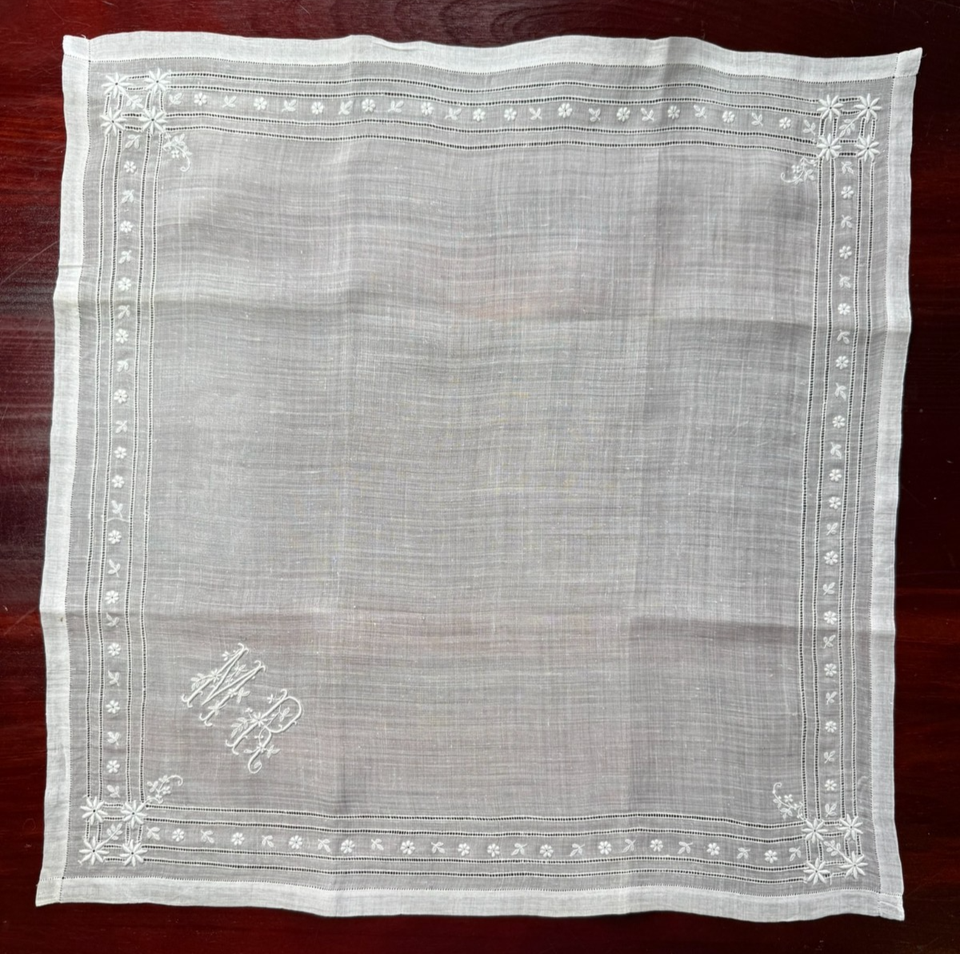 Antique Lace - Fine Linen Handkerchief with Monogram MR Embroidery ...