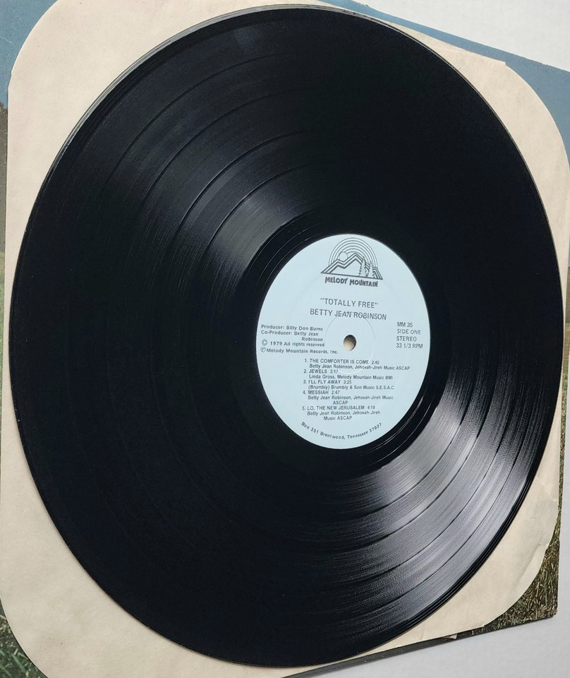 BETTY JEAN ROBINSON - TOTALLY FREE LP 1979 (MELODY MOUNTAIN) MM-35 | eBay