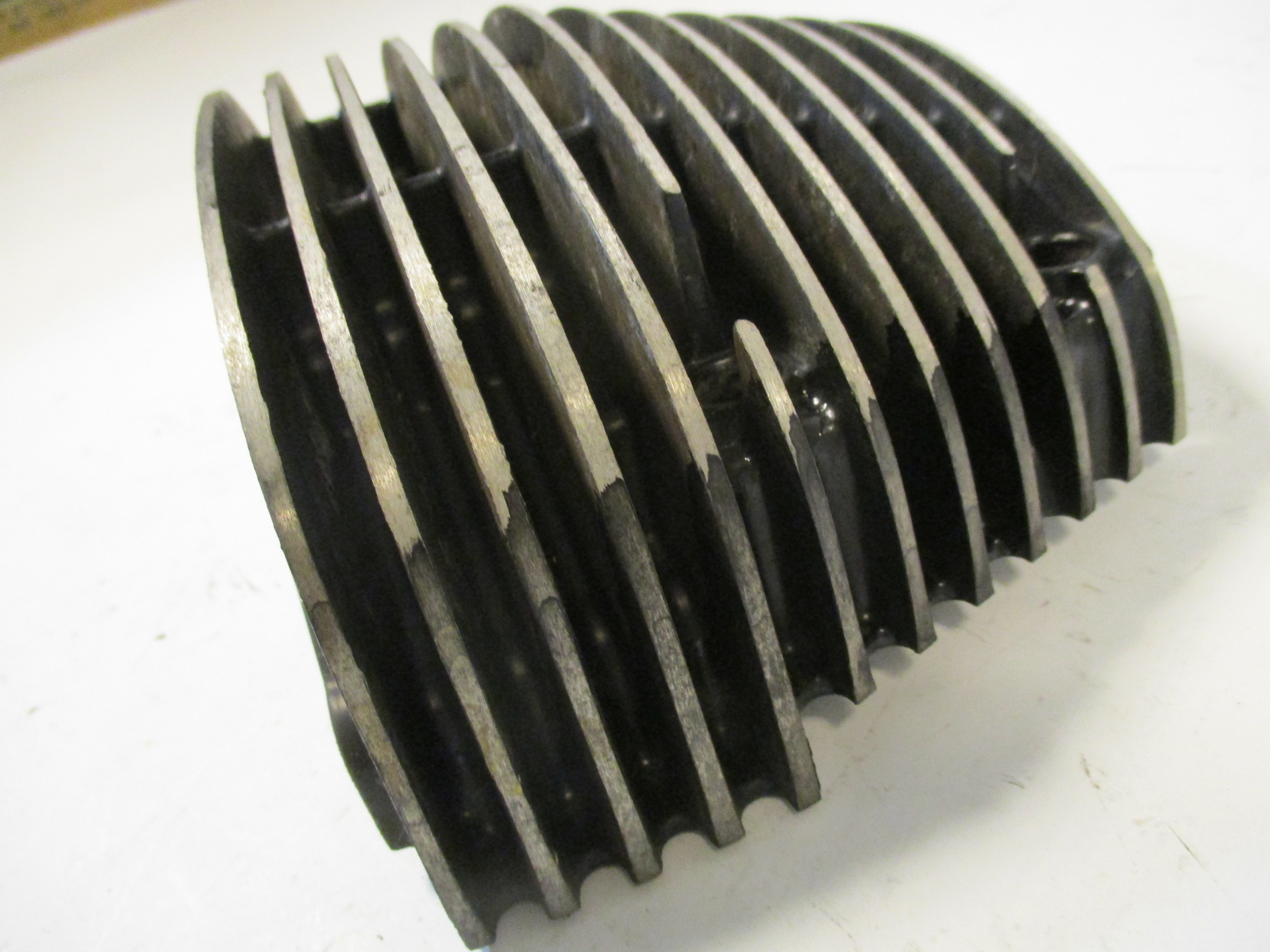 HONDA VT750DC SHADOW SPIRIT RIGHT REAR CYLINDER HEAD FIN 12270-MBA-710 ...