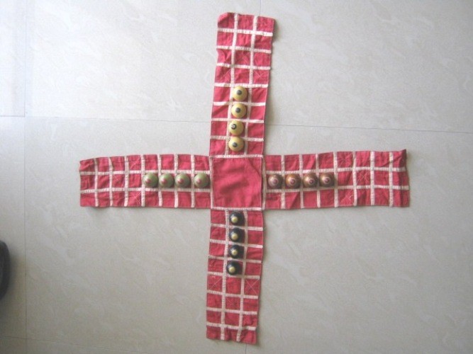 Famous Ancient Game Chausar Was Played by Shakuni Mama in Mahabharat ...