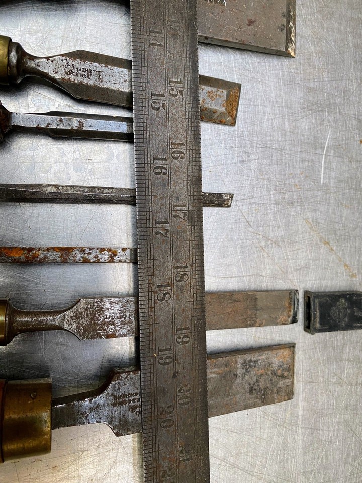 Vintage Carpenters Wood Chisels x 17. Gouge Chisels Etc | eBay UK