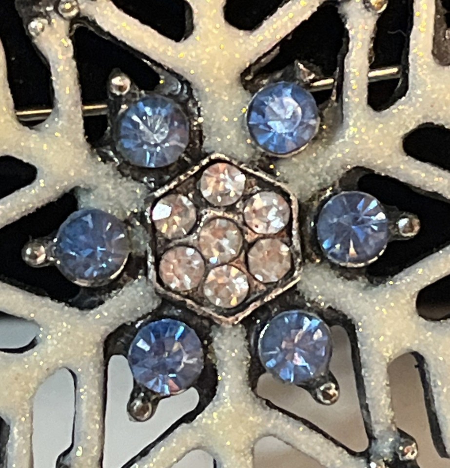 Kenneth Cole KC Silver Tone Snowflake Brooch White Blue Rhinestones ...