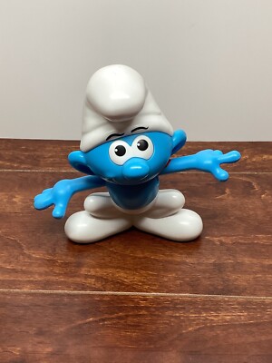 Hefty Smurf Lost Village Burger King Kids Meal Toy 2017 Smurf boarding ...