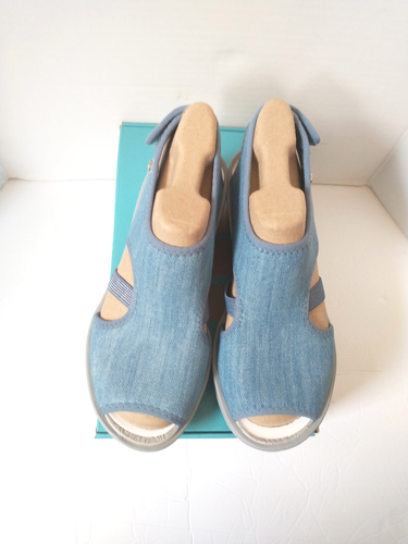 BZEES Dream ~Size 9W~ WIDE WIDTH Ankle Wedge Sandals Machine Washable ...