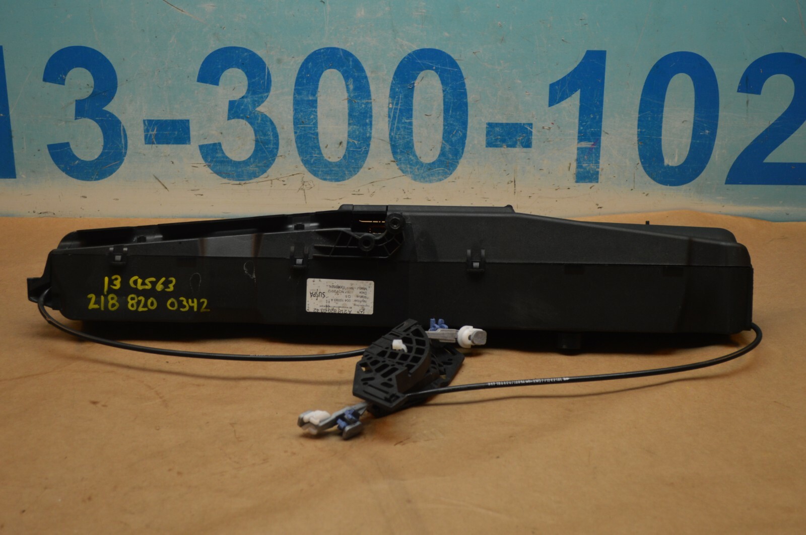 12-16 W218 MERCEDES CLS63 CLS550 LIFT GATE TRUNK DECK PULL DOWN MOTOR ...