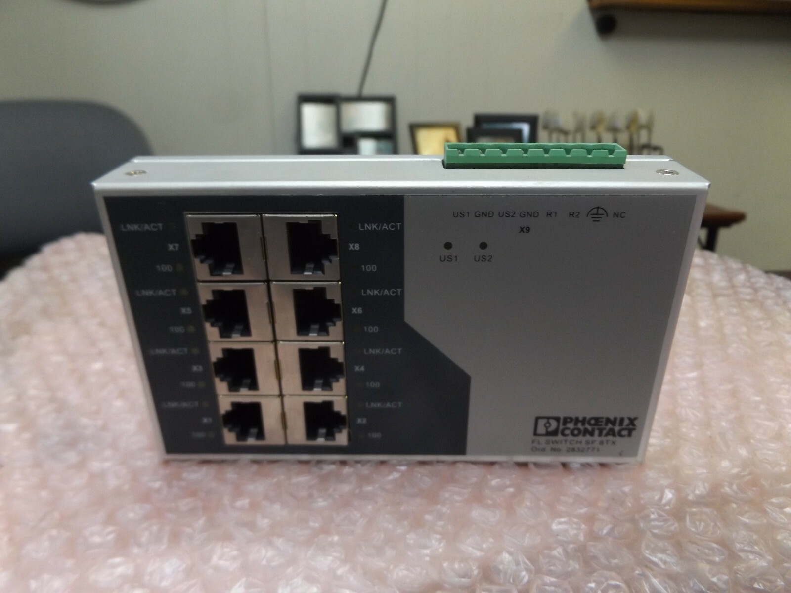 WHOLESALE PHOENIX CONTACT ETHERNET SWITCH SF-8TX 2832771 8-PORT | eBay