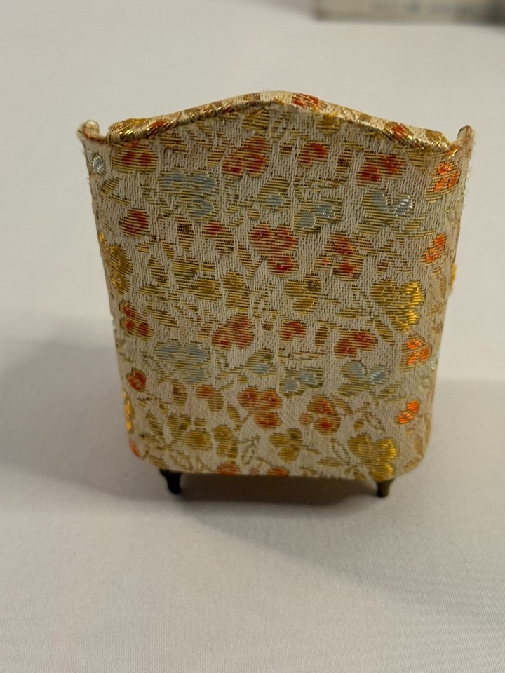 1964 Ideal Petite Princess Salon Wing Chair 4410-7 Boxed Gold Brocade w ...