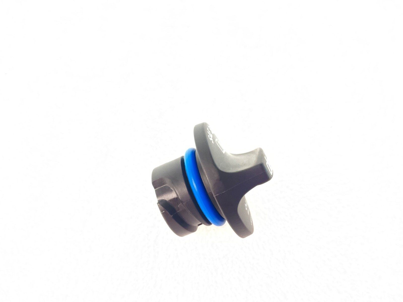 2013 2014 2015 2016 2017 2018 2019 2020 GM engine oil filler cap ...