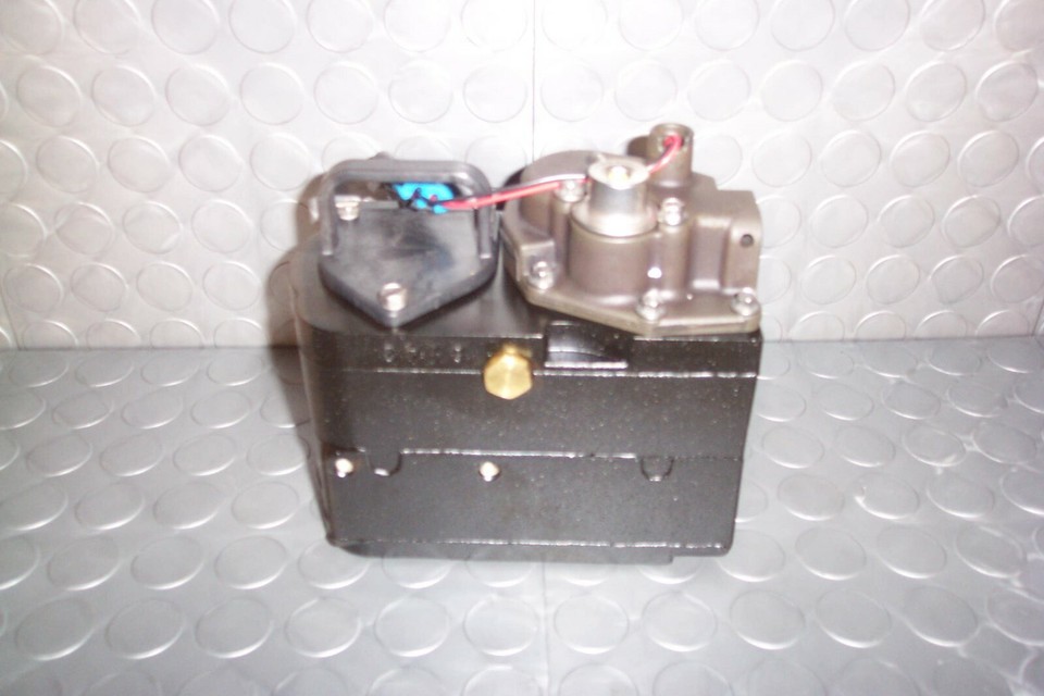 Mercury MerCruiser Quicksilver Cool Gen 3 Fuel Pump Module 8M0047215 ...