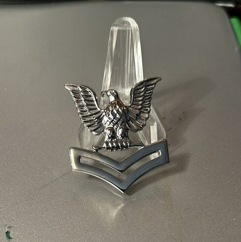 Official U S Navy Second Class Petty Officer Cap Badge | eBay