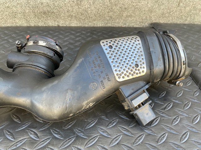 a 6420907437 MERCEDES 350 V6 CDI Intake Pipe W Airflow Mass Sensors OEM ...