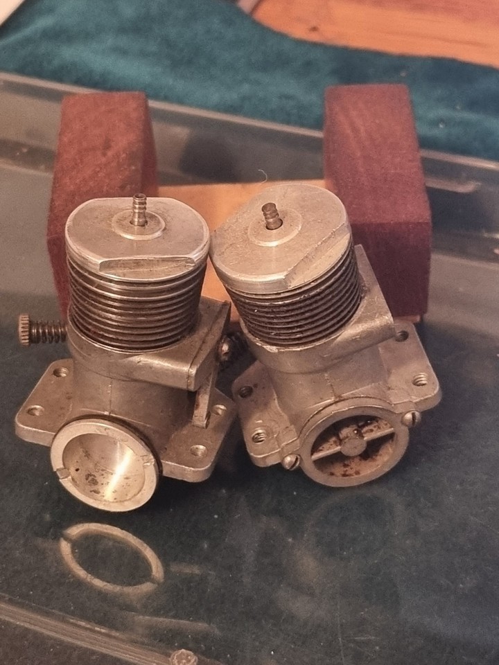 2 X FOX 10 - GLOW - MODEL AERO ENGINES | eBay