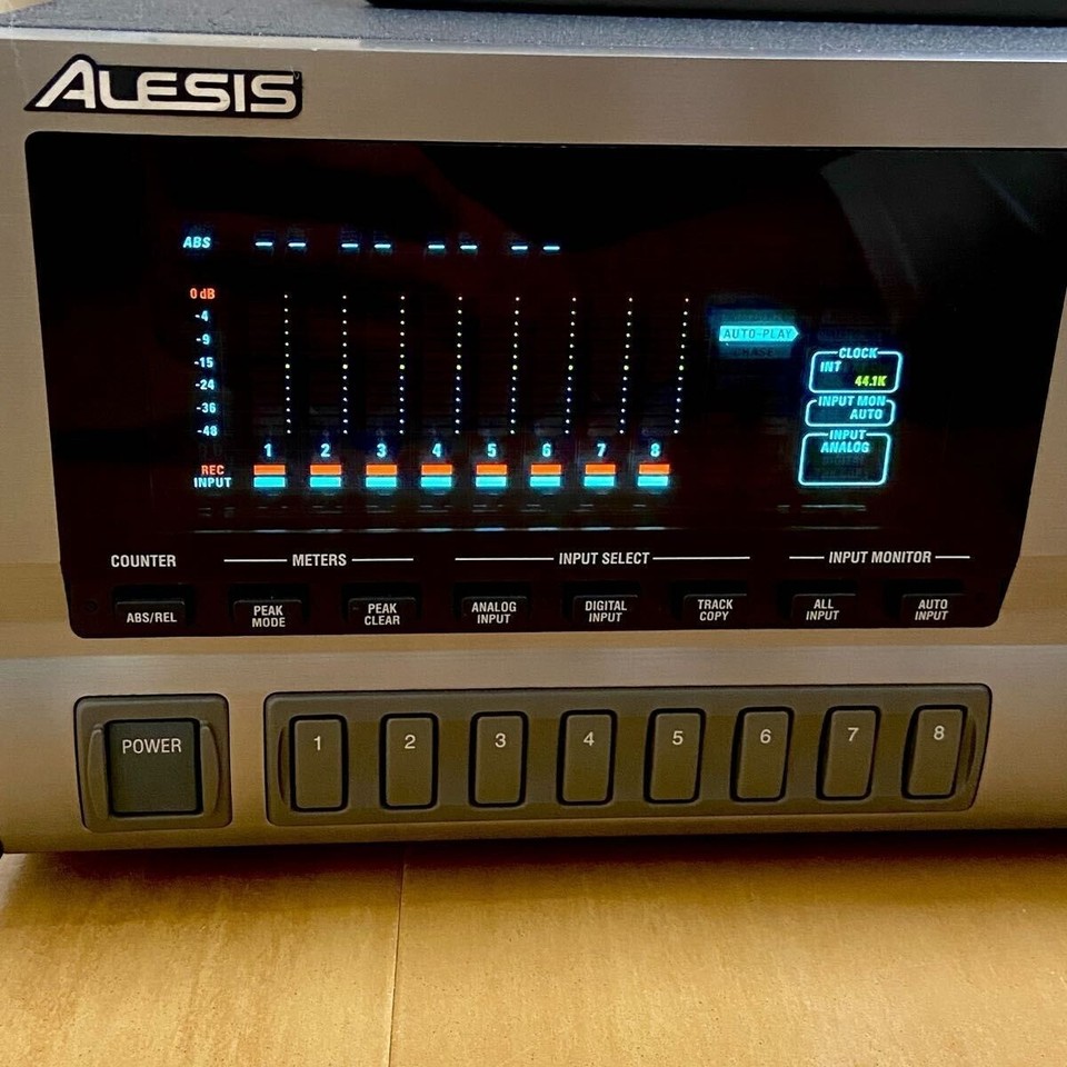Alesis ADAT XT20 S-VHS multitrack digital audio recorder Confirmed ...