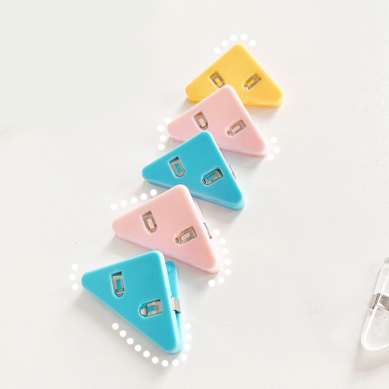 Simple Book Paper Corner Clip Triangle Snack Binder Clip Photo Stand ...