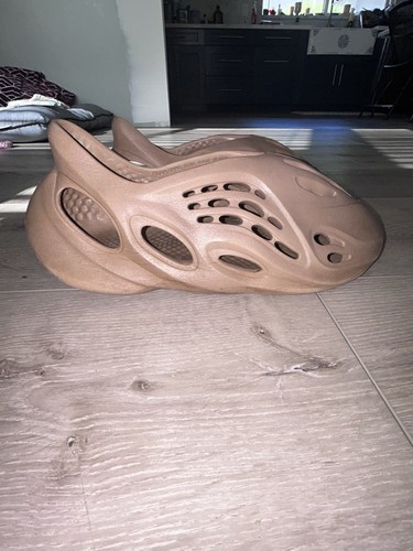 Yeezy Foam Rnnr Clay Taupe Size 11 With Rep. Box | eBay