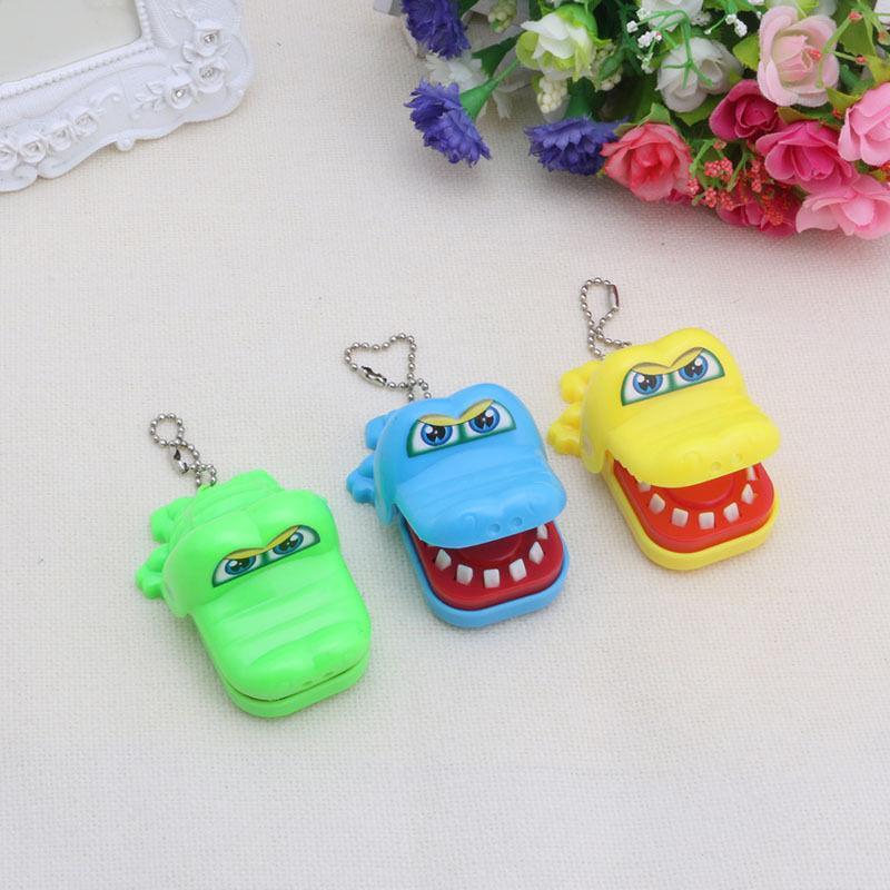 for Creative Trick for Finger Biting Prank Joke Props Family Activity ...