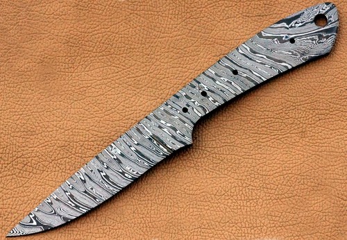 Custom Handmade Twisted Damascus Steel Small Hunting Blade For Fix ...