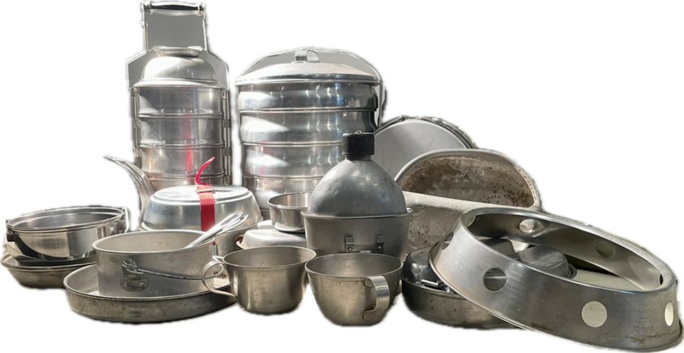 Vintage Army Camping Cook Set Mess Kit Pots Pans Plates, With Army Bag ...