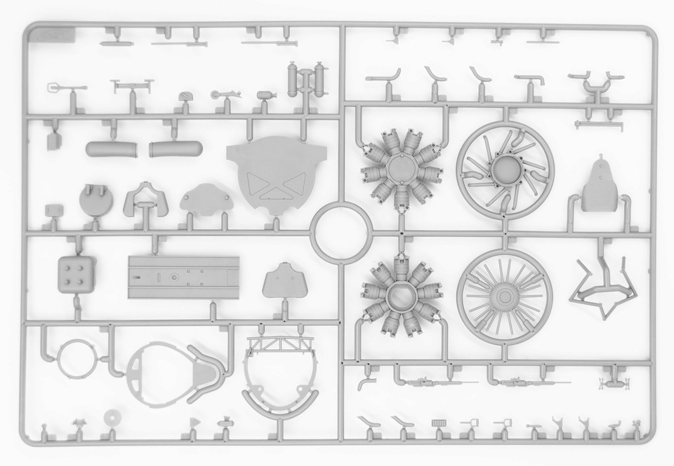 ICM 32006 - 1/32 I-16 type 10, WWII China Guomindang AF Fighter model ...