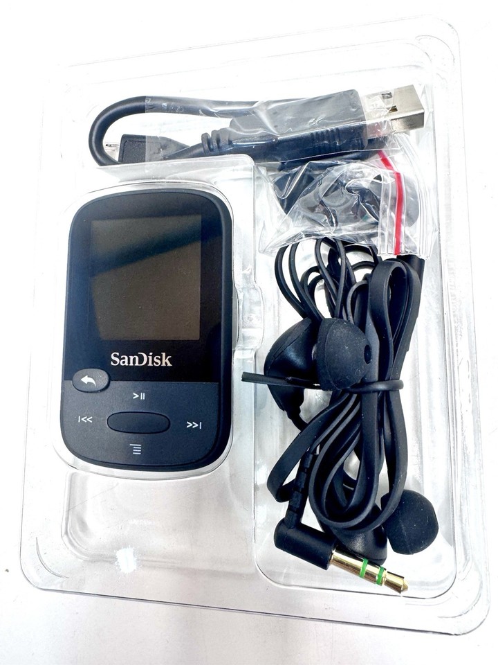 SanDisk Sansa holds 2000 Songs Clip Jam 8GB MP3 Player with FM Radio | eBay