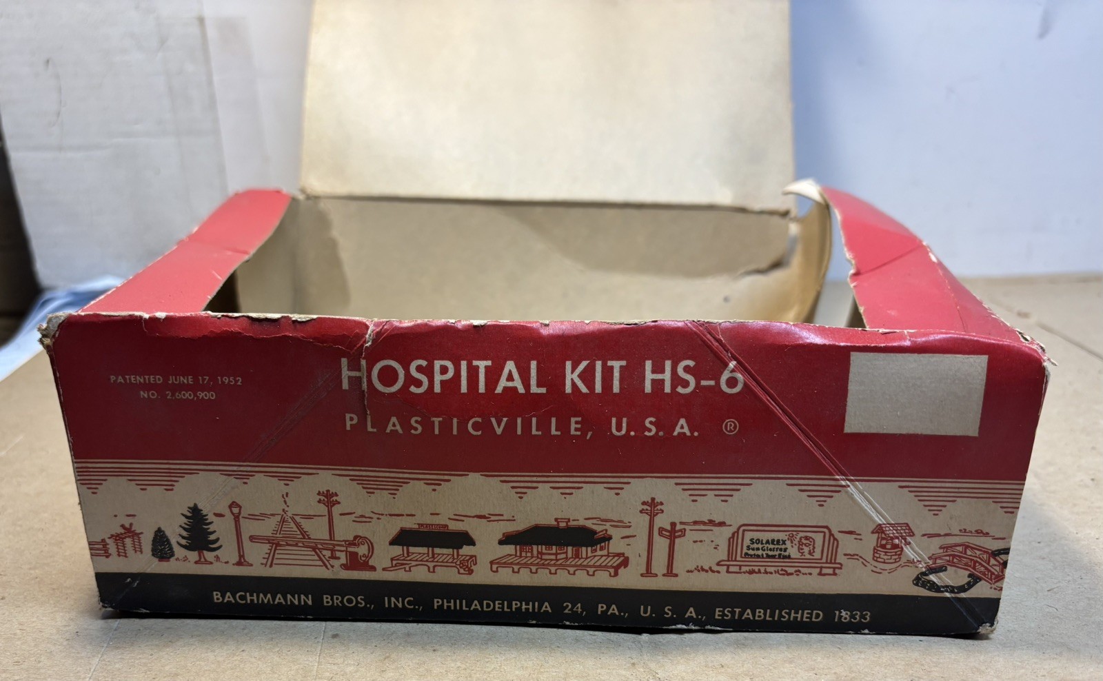 Bachmann Plasticville O/S Scale Hospital Building Kit Model Train ...