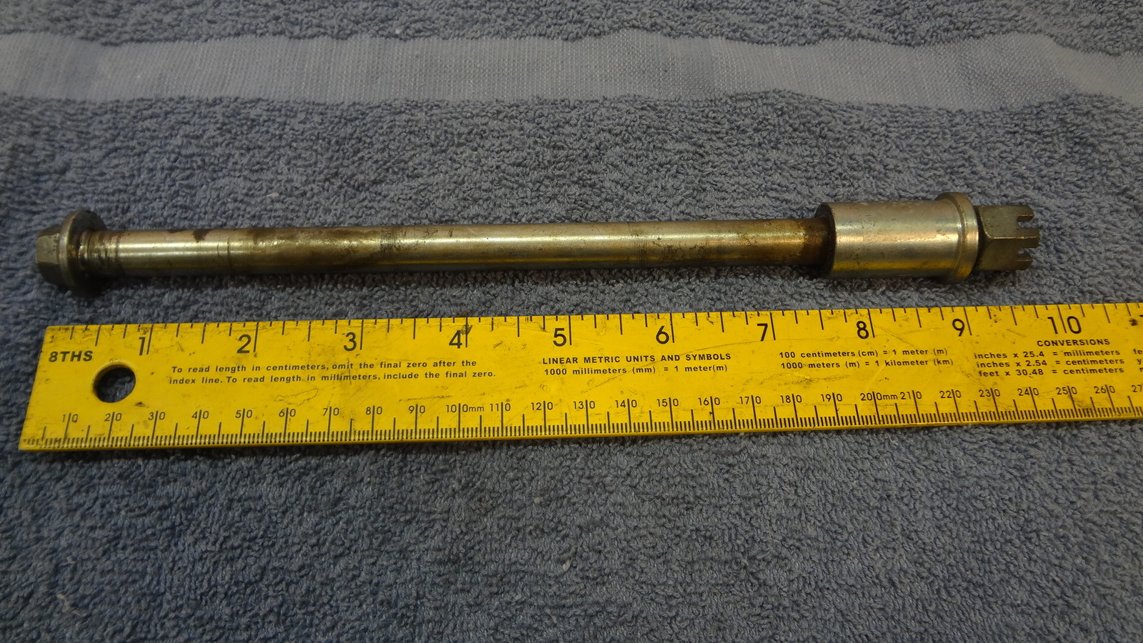 1982 Suzuki GN250 GN 250 S266-1 Front Axle | eBay