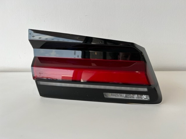 BMW Genuine F90 M5 & G30 5 Series Facelift Rear Light Kit 63135A2AEC0 ...