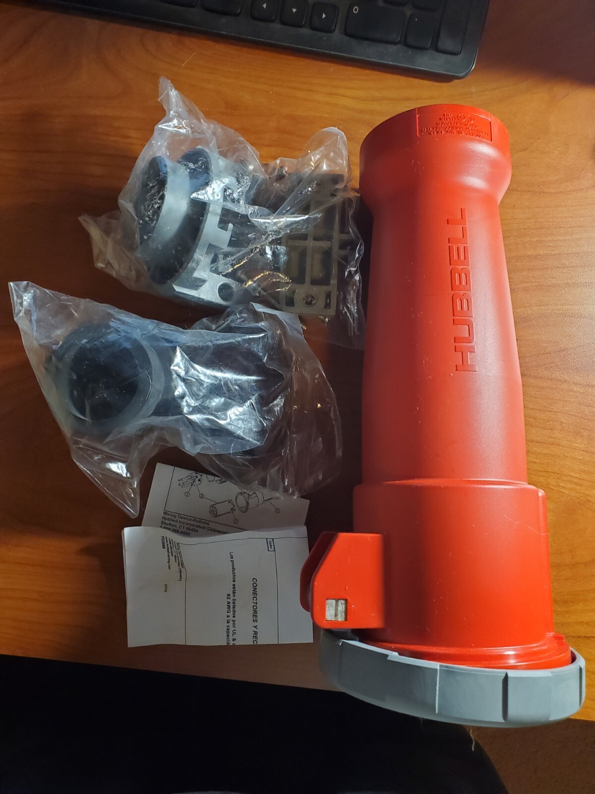 Hubbell 5100C7W 100 Amp Pin & Sleeve Connector for sale online | eBay