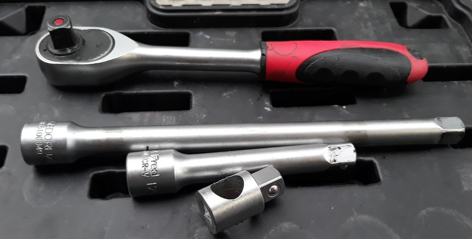 Gedore Red Socket Wrench Set 1/2" Drive Metric SW10-32mm 24pcs ...