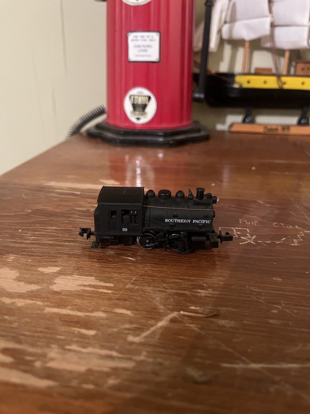 N Scale Dockside Switcher 0-4-0 Runs Well | eBay