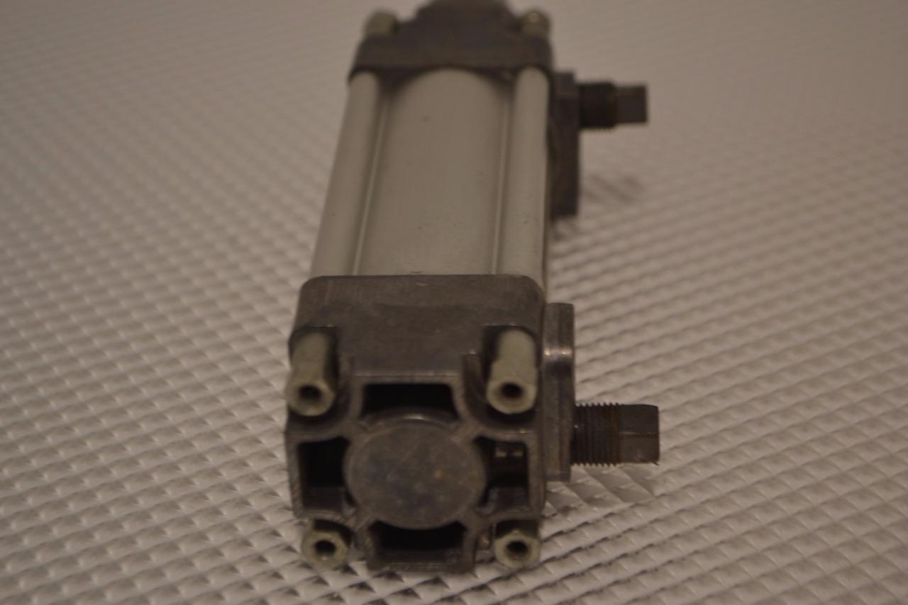 ONE USED PARKER CLIMAX MAXAM PNEUMATIC CYLINDER CT032U0025. | eBay