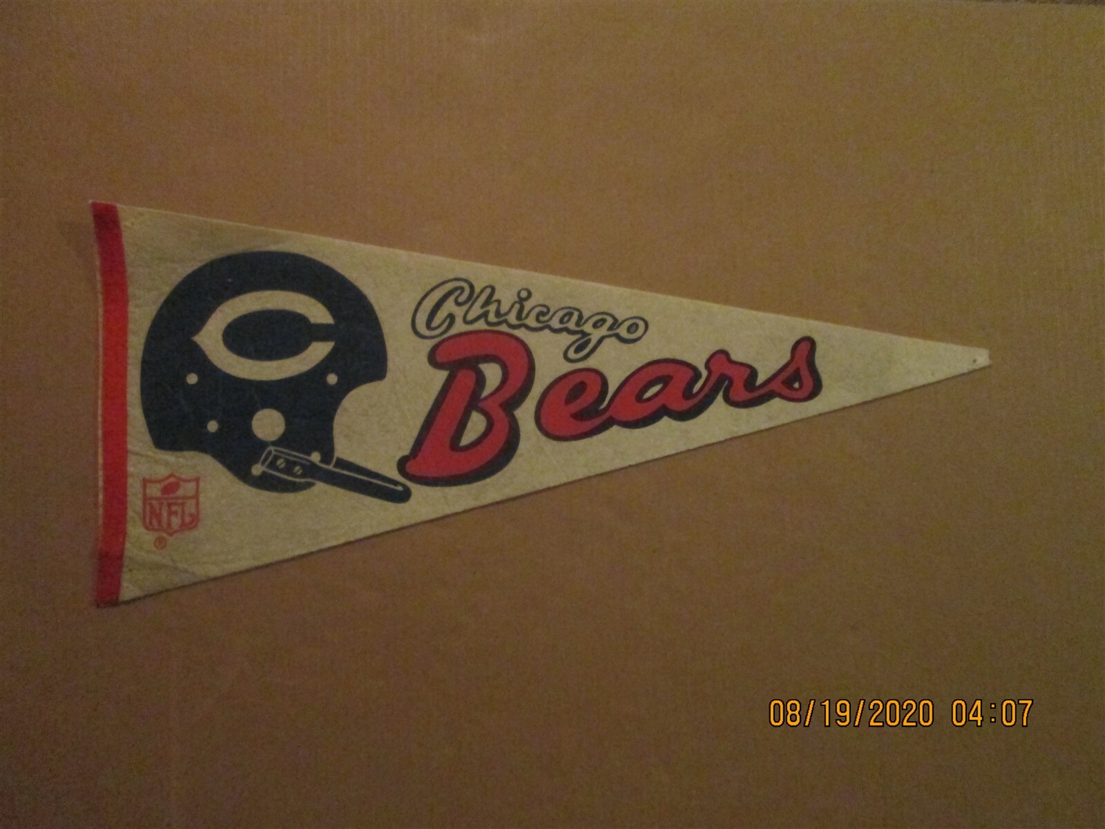 NFL Chicago Bears Vintage Circa 1960's 1 Bar Helmet Team Logo Pennant ...