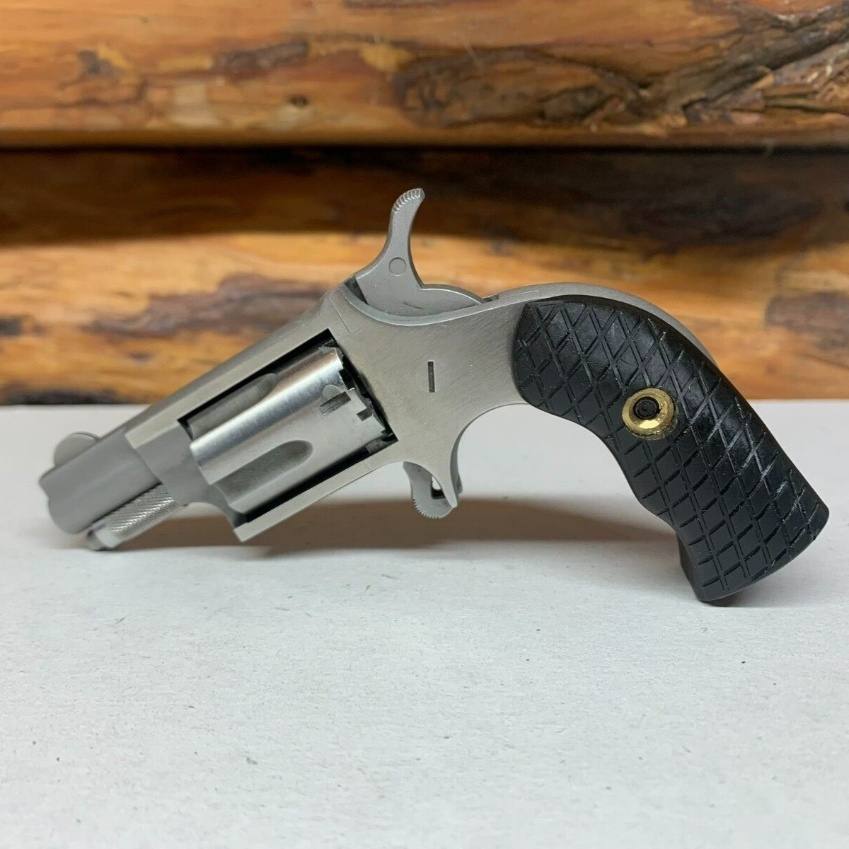 DIAMOND HATCHED STYLE II NAA 22 LONG RIFLE EXTENDED GRIP, NORTH ...