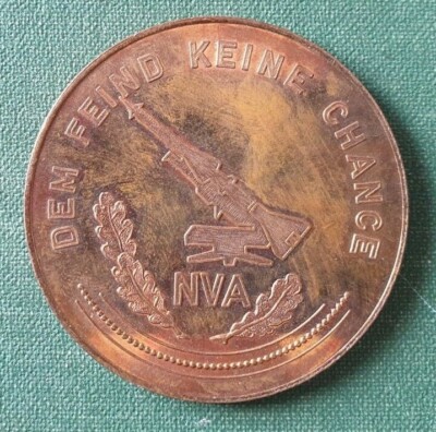 DDR Medaille - NVA - Dem Feind keine Chance | eBay.de