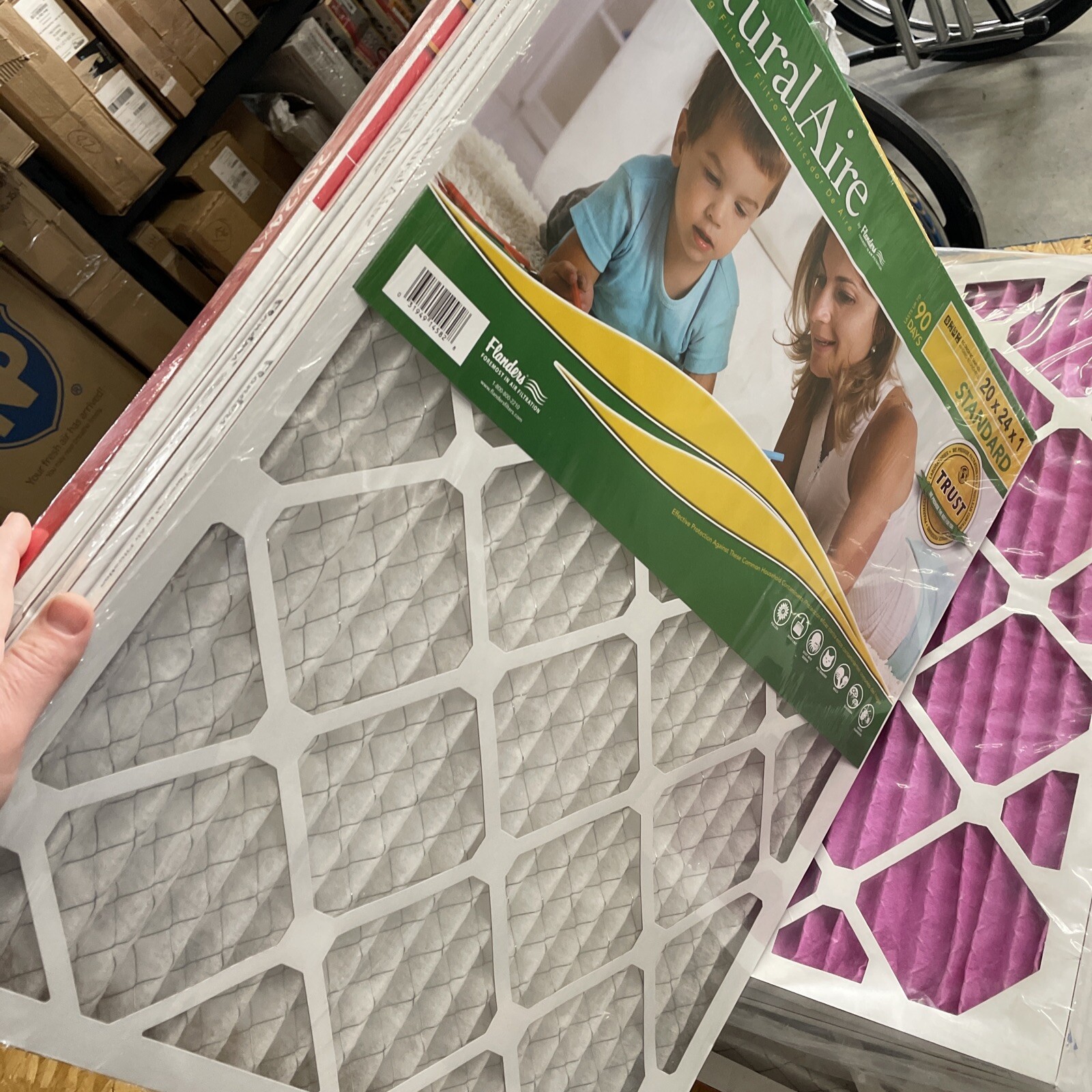 NaturalAire 8 MERV Pleat Air Filter 20 x 24 x 1 in. (Pack of 4 one 3m ...