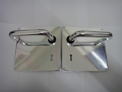 LOCK RETURN TO DOOR HANDLE SQUARE BACKPLATE CONSORT POLISHED ALUMINIUM ...