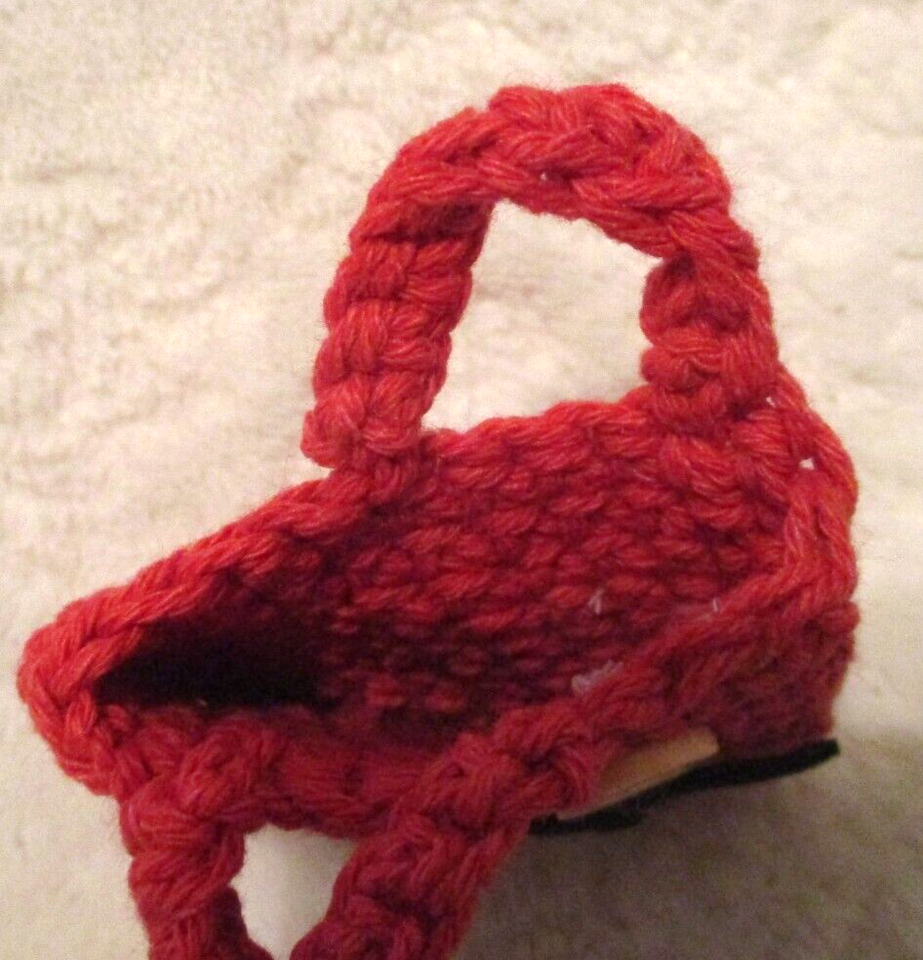Vintage~Knitted~Crocheted~Red Brooch~Purse Shaped~2.75" x 2.25" | eBay