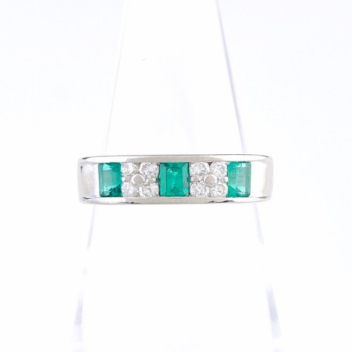 emerald design ring Platinum ring melee diamond Ring Pt900 Emerald ...