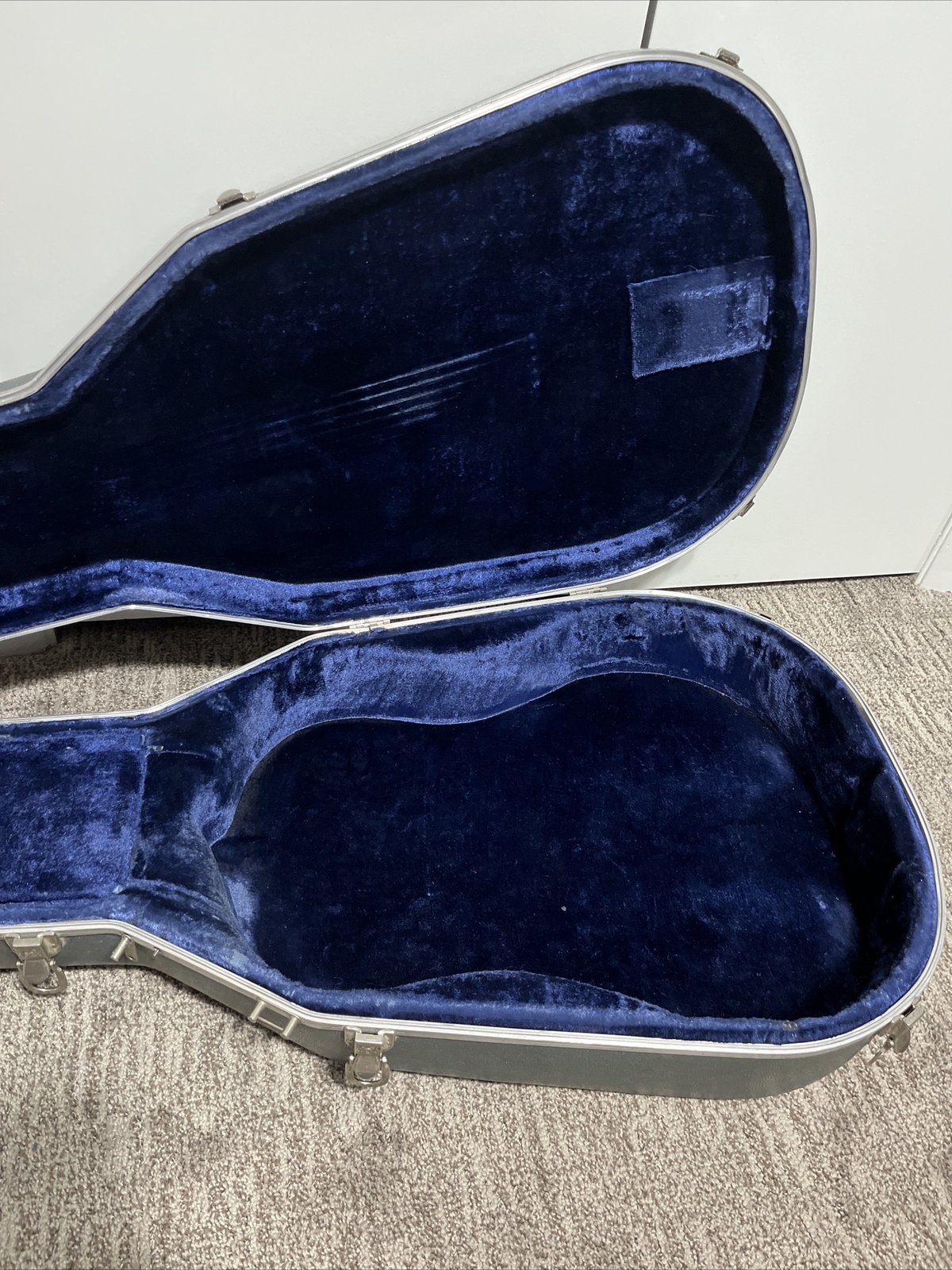 Rare Vintage Martin Guitar Case Molded 70s Blue Hardshell Thermoplastic ...