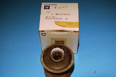 NOS rear axel upper control arm NEW GM 527593 | eBay