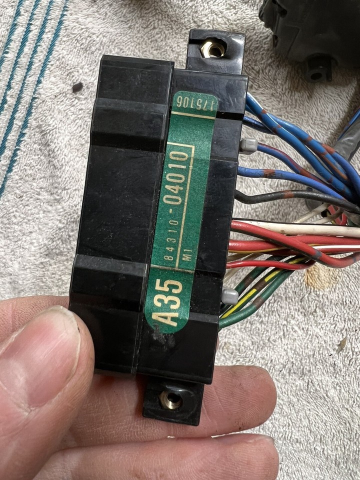 1989-1995 Toyota Pickup 4Runner Switch Assy, Turn Signal W/tilt OEM | eBay