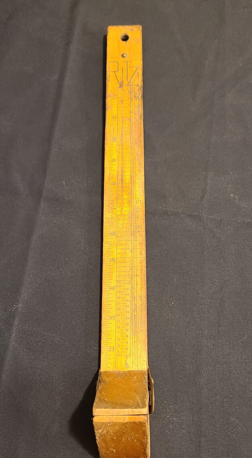 Vintage The RITZ Stick Shoe Foot Size Wooden Slide Me… - Gem