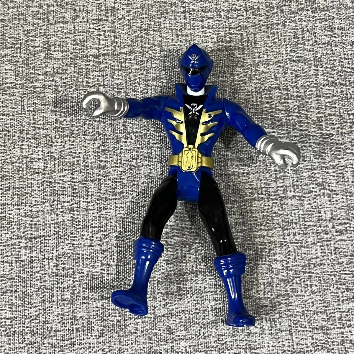Power Rangers Super Megaforce Blue Ranger