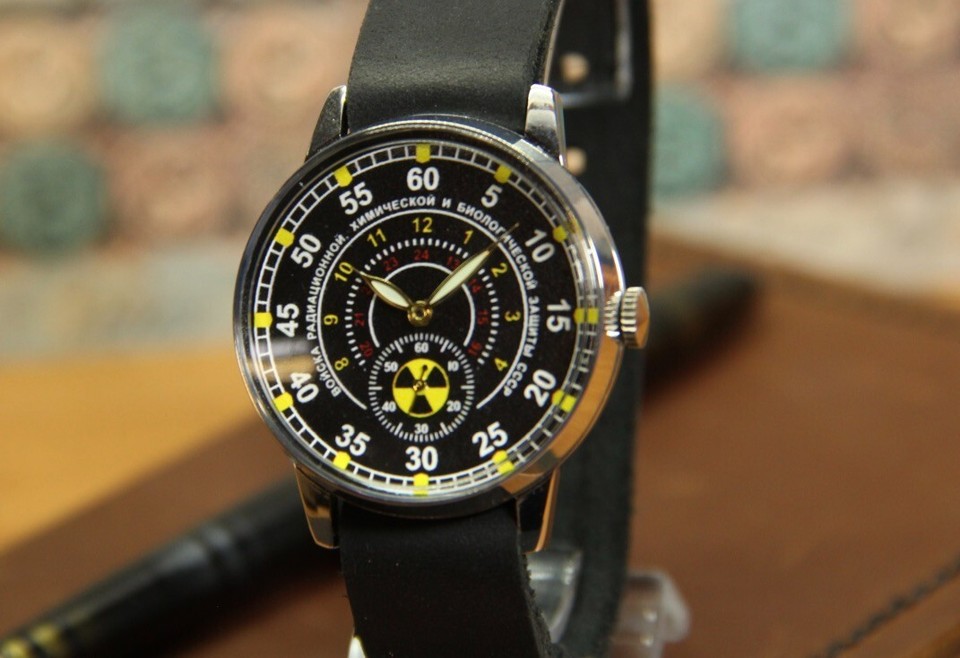 Men's Wrist Watch Pobeda Radiation troops Mechanical watch Soviet watch ...