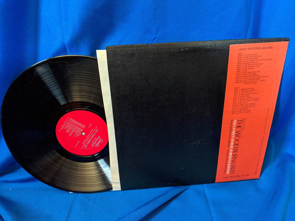Roberta Goldstein LP The Wood Burns Red Asch 9709 Poetry Booklet | eBay