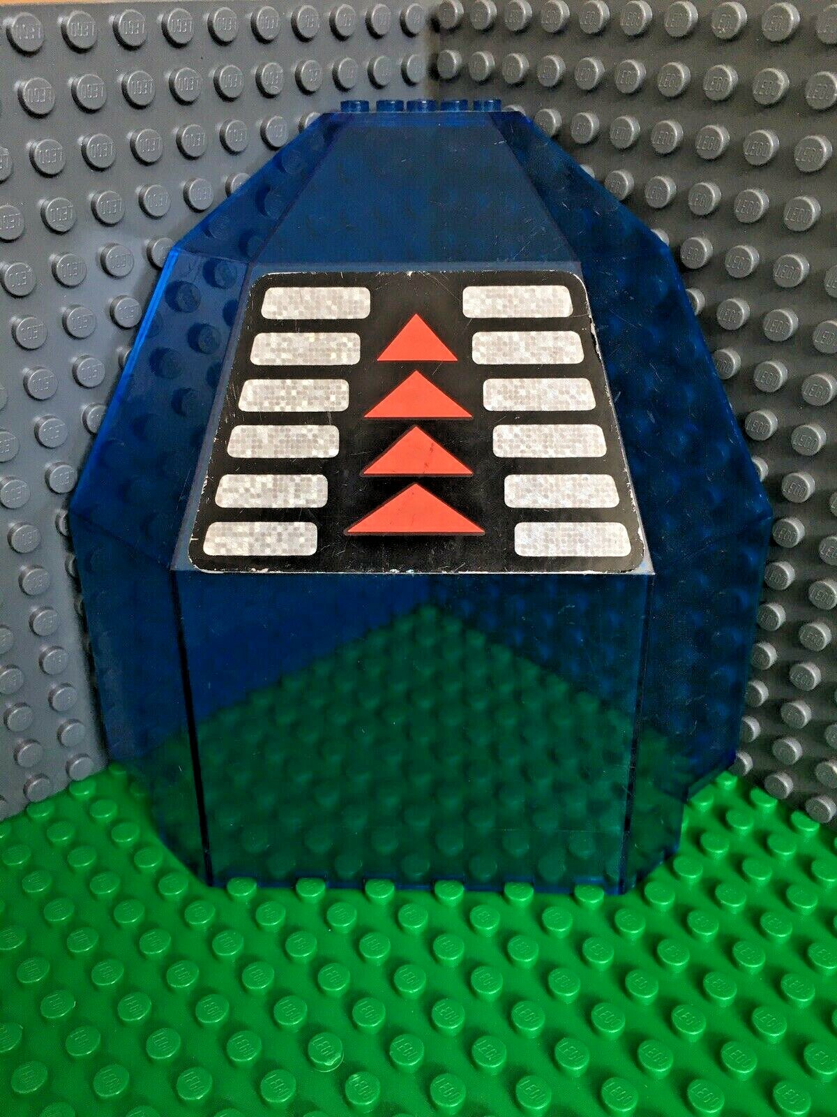 LEGO Trans-Dk Blue Panel 10 x 10 x 12 Quarter Dome w Red Triangles ...