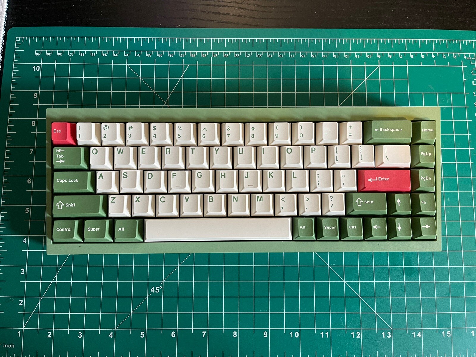 Custom Built Tofu 65 2.0 - Azure - GMK Hanami Dango - Gateron Milky ...