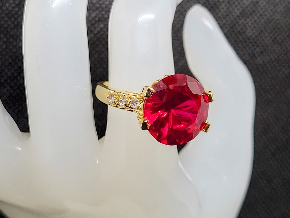 FAUX RUBY SOLITAIRE Ring 1/2" FACETED CRYSTAL Red SIZE 7 Cocktail GOTH ...