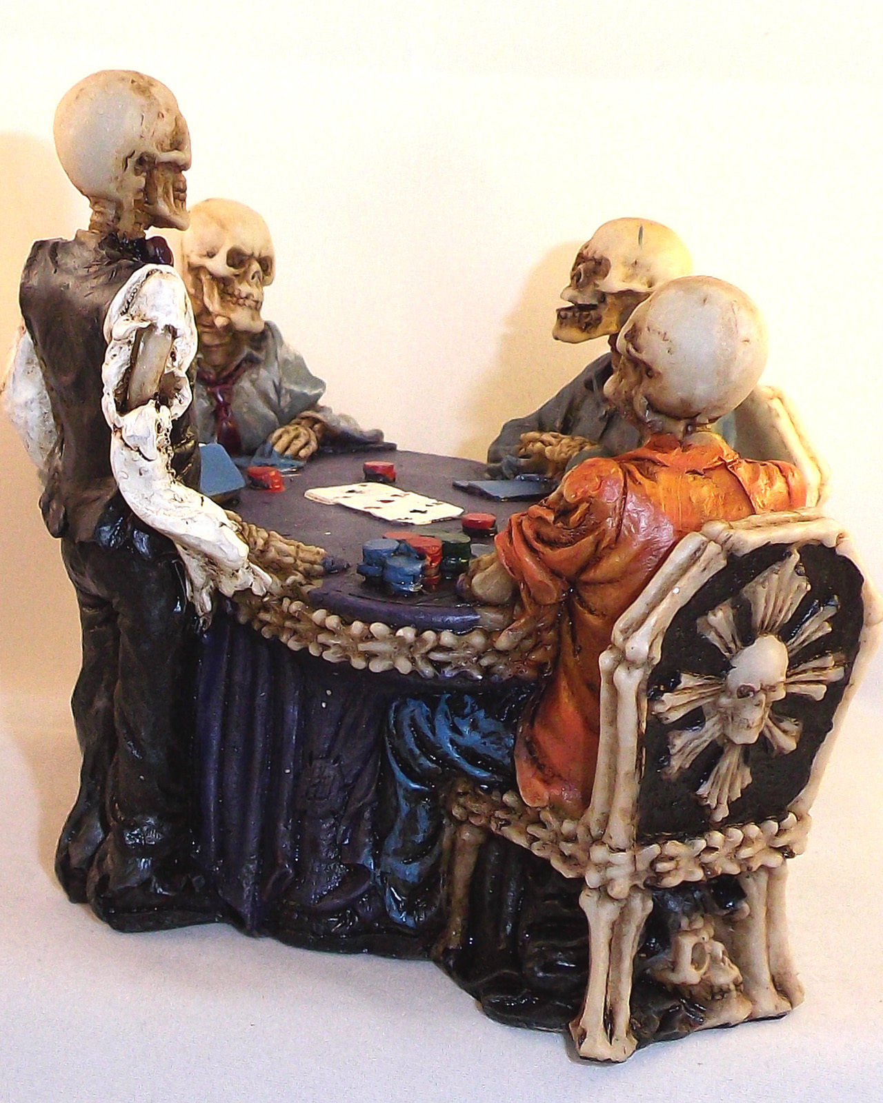 Skeletons at Poker Table Skull Figurine Statue Skeleton Halloween | eBay