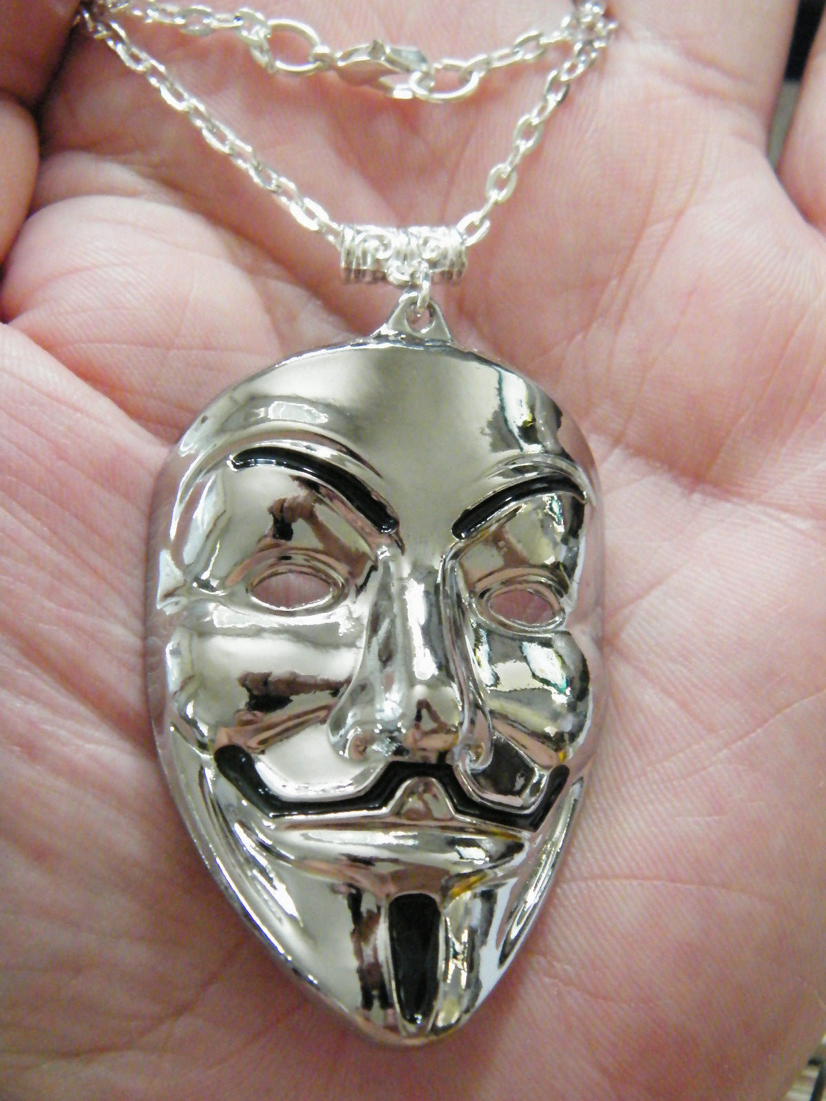 Vendetta Necklace David Lloyd V Silver MASK Big Pendant 23" Silver ...